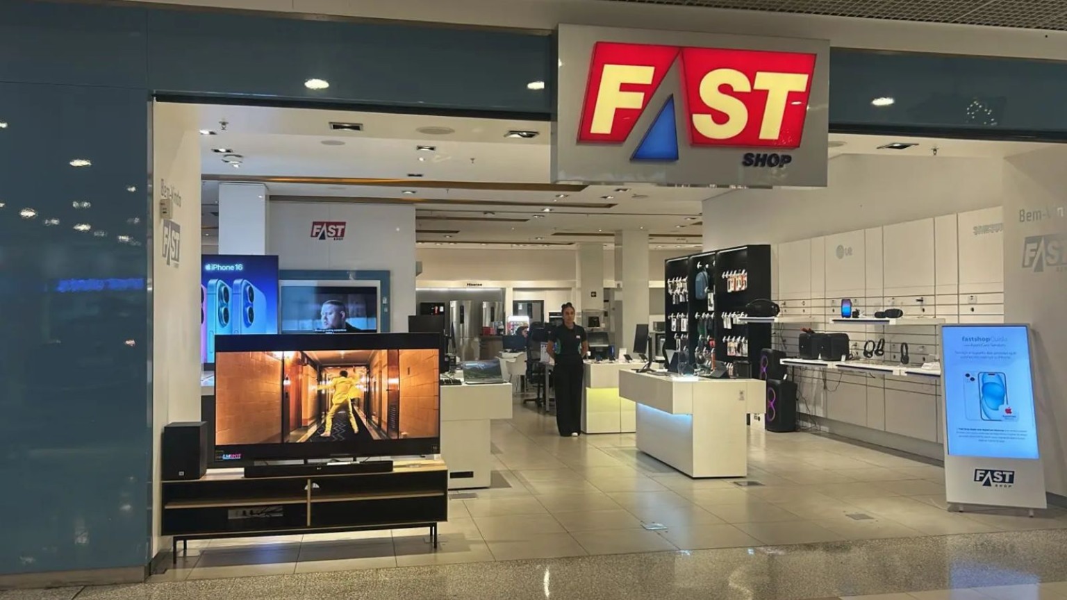 Fast Shop abre 4 vagas de emprego para vendedores em Jundiaí