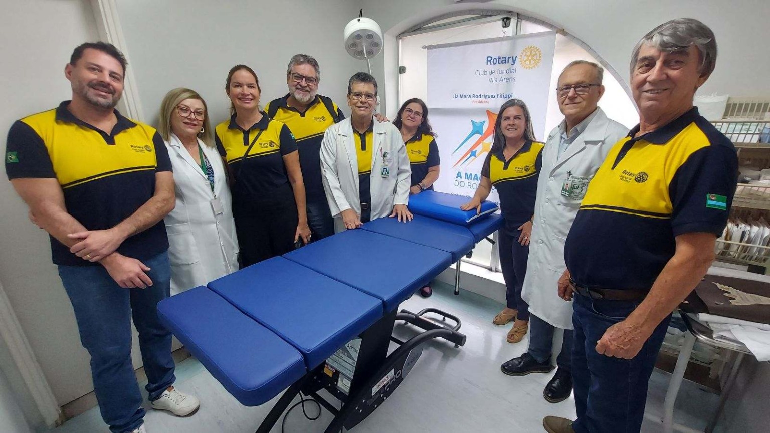 Ambulatório da Faculdade de Medicina de Jundiaí recebe maca elétrica ...