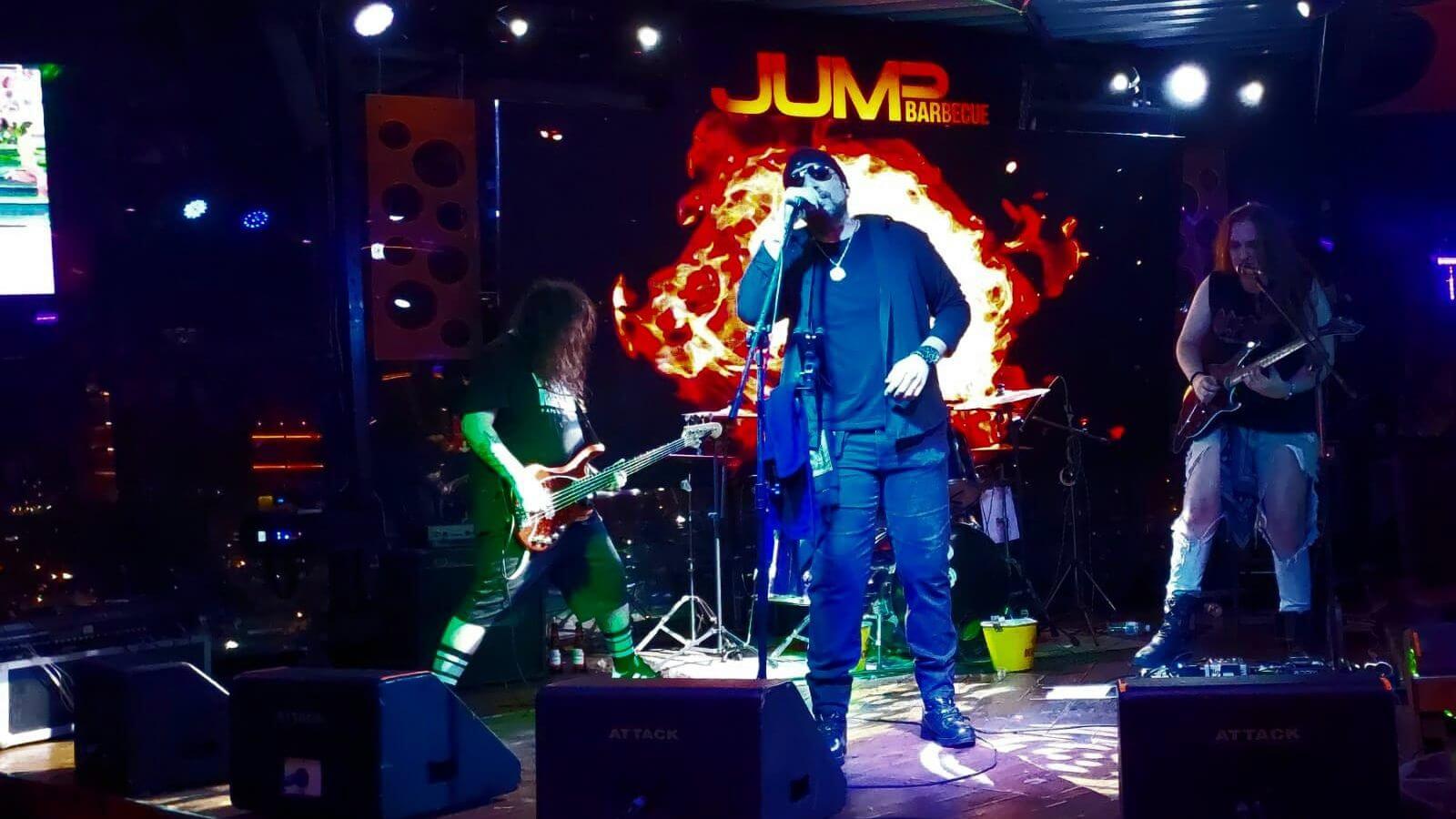 Rock, energia e celebração: Side Rock faz show especial de aniversário ...